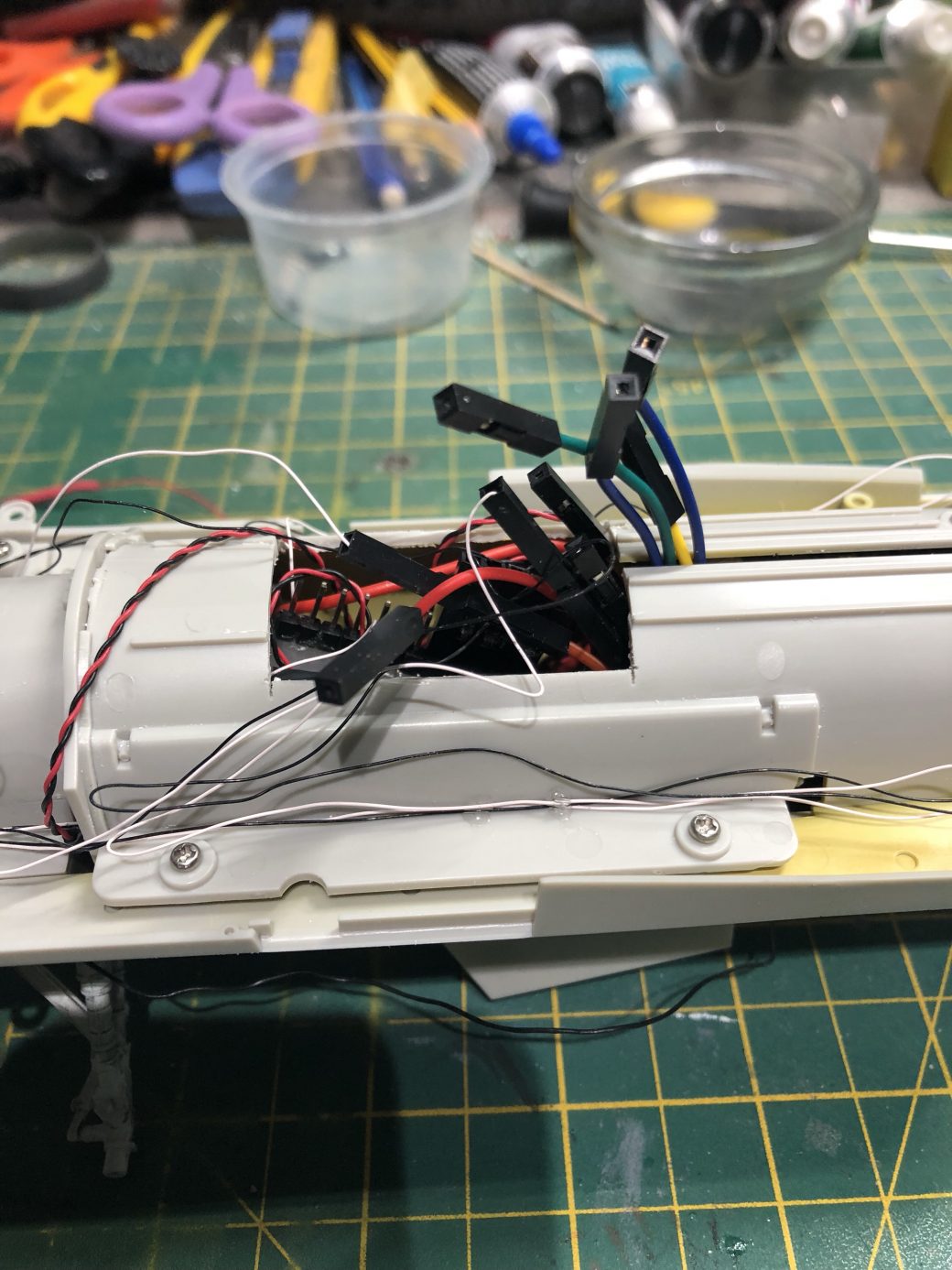 Spaghetti wiring – ModelMaker